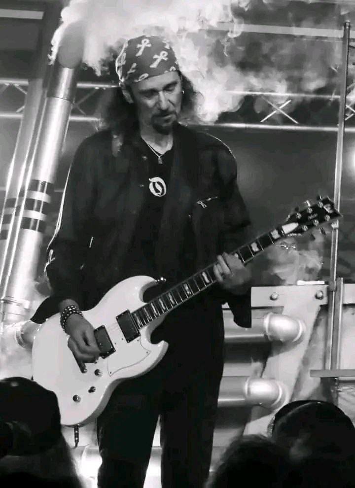 Así fue el encuentro entre Ace Frehley, Bruce Kulick y Vinnie Vincent ...